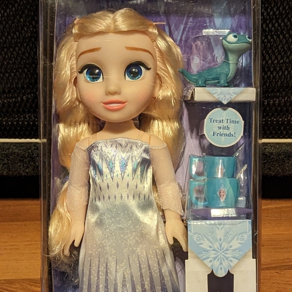 Disney | Toys | Disney Princess Frozen Tea Time With Elsa And Bruni ...